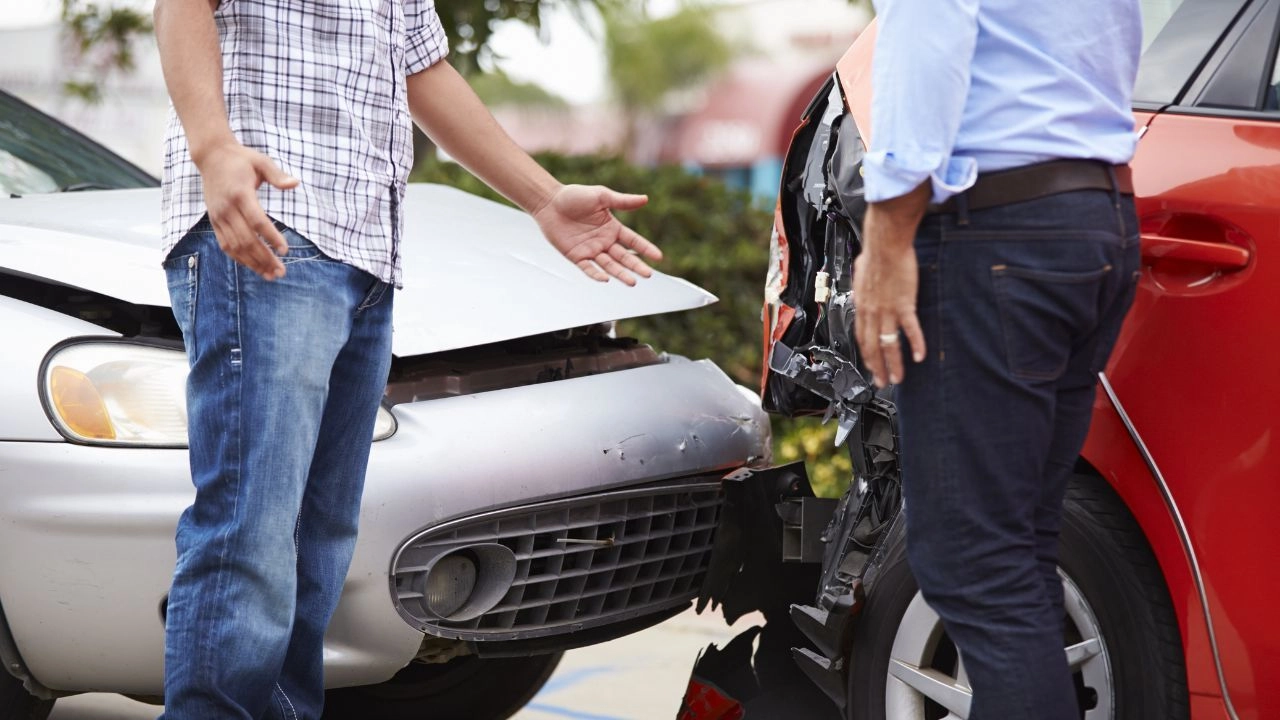 Top car insurance scams and how to avoid them